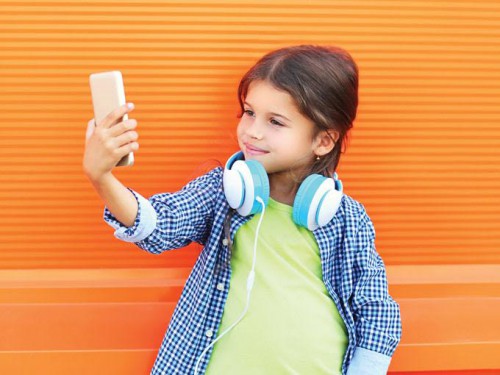 Kidscreen » Archive » What’s driving kids to live musical.ly?