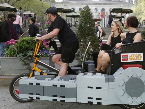 Kidscreen » Archive » LEGO unveils new AR-enhanced playset